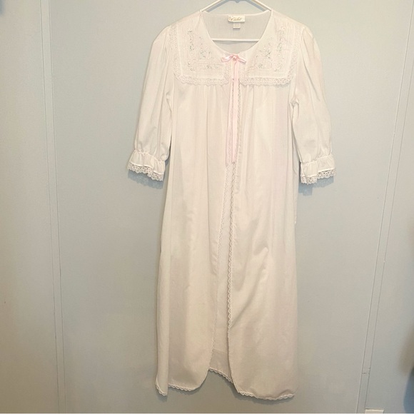 Cachet | Intimates & Sleepwear | Vintage Cachet Womens Night Gown And ...